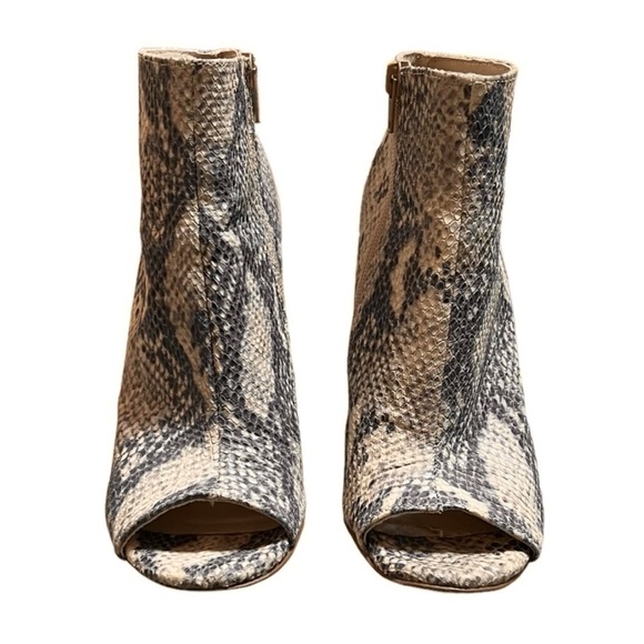 Steve Madden | Shoes | Steve Madden Genuine Leather Snake Skin Black ...